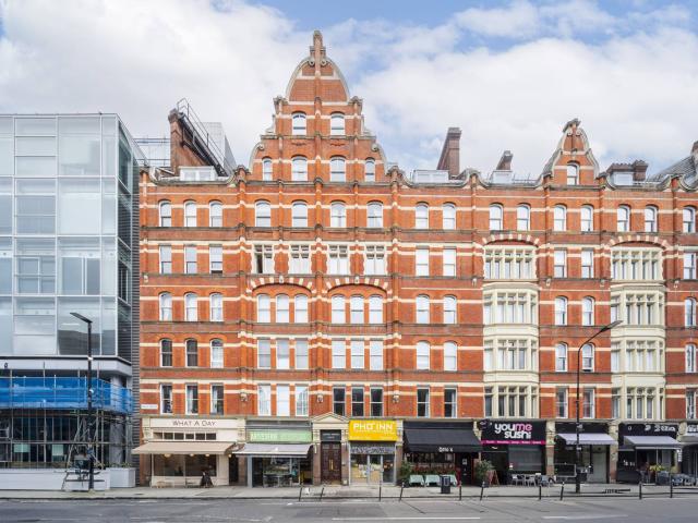 apartment in Churston Mansions