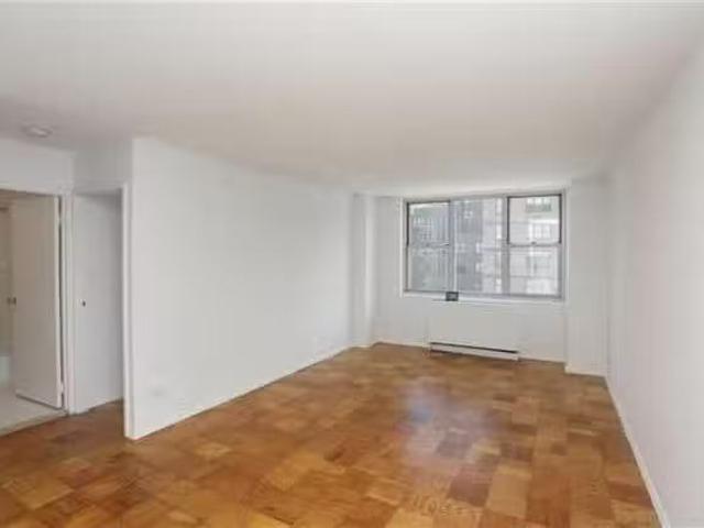 Apartment in Chelsea