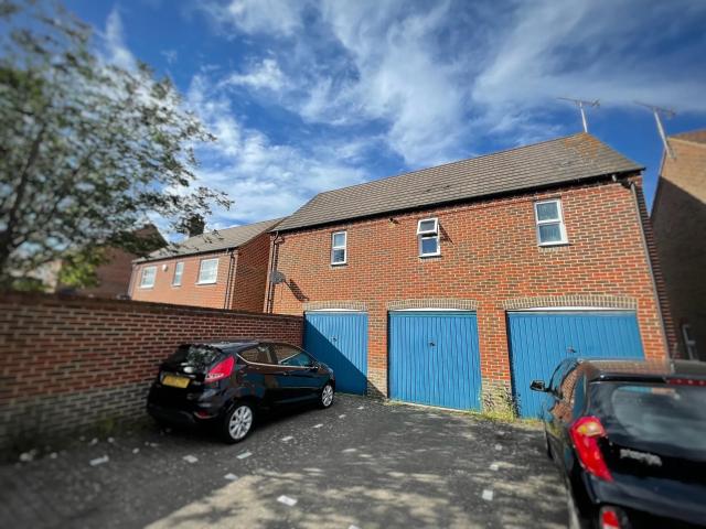apartment in Chelsea Road Fairford Leys, Aylesbury, HP19