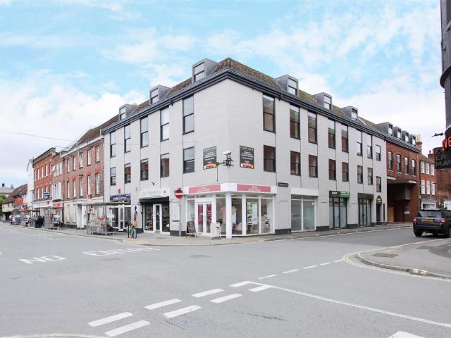 apartment in Chipper Lane, Salisbury