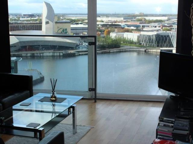 apartment in City Lofts 94 The Quays Salford Quays