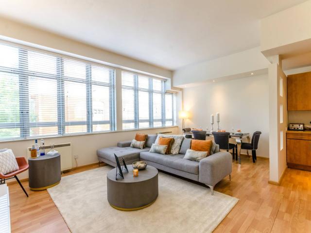 apartment in City Road