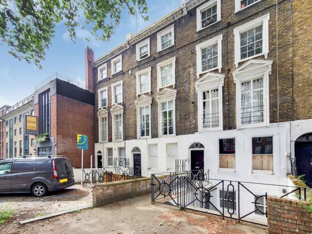 apartment in City Road