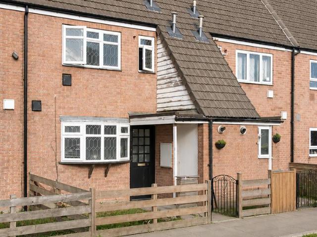Apartment In Clare Road, Hounslow Tw4