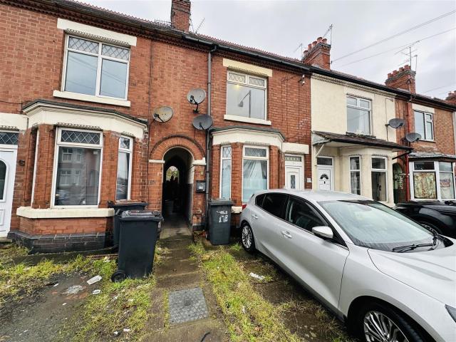 apartment in Croft Road, Stockingford, Nuneaton, CV10 7EJ