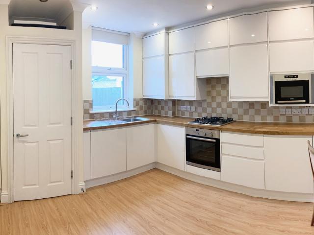 apartment in Crouch Hill