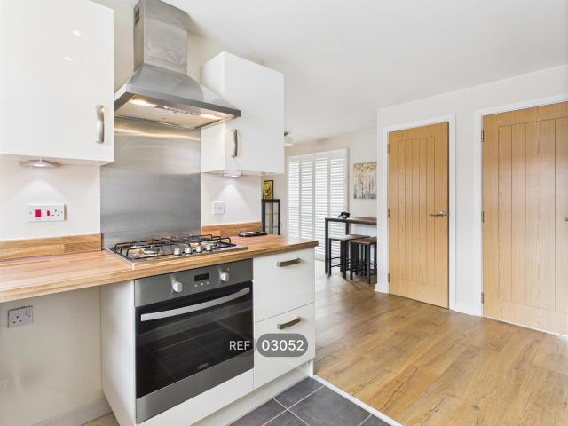 apartment in Abbey Lane, Kingswood, HU7