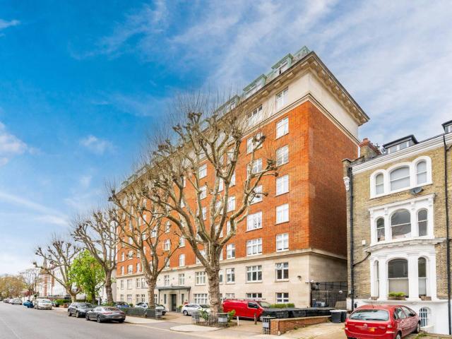 apartment in Abercorn Place