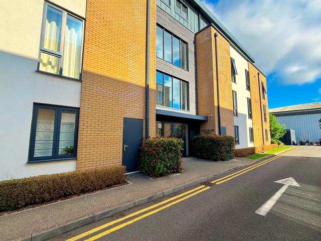 apartment in Alexander House Angus Court, Thame