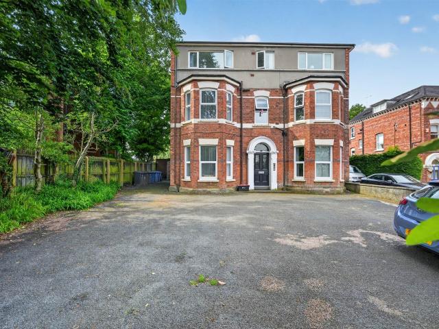apartment in Apt 3, 9 Derryvolgie Avenue, BELFAST, BT9 6FL