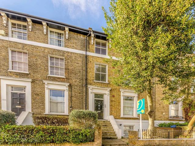 apartment in Ardleigh Road