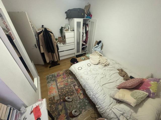 apartment in Arrol House, London, SE1