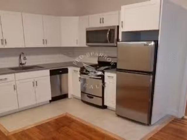 Apartment in Astoria