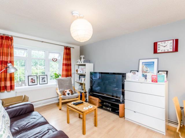 apartment in Ashdown Way