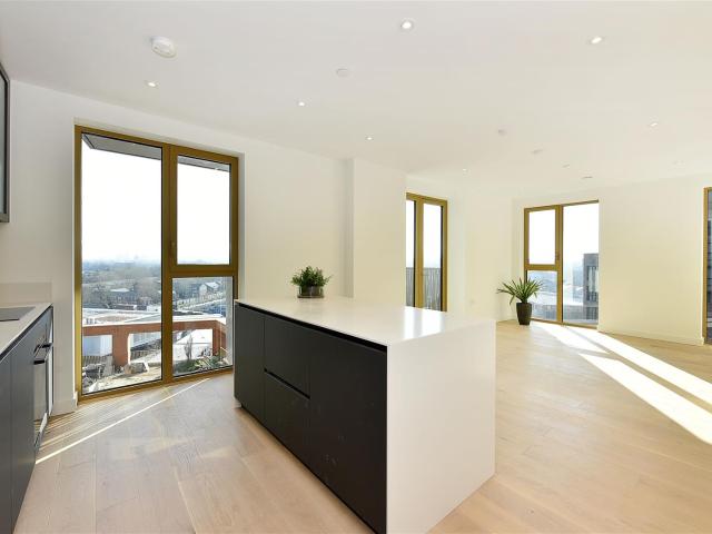 apartment in Ashley Road East, Tottenham Hale, London, N17
