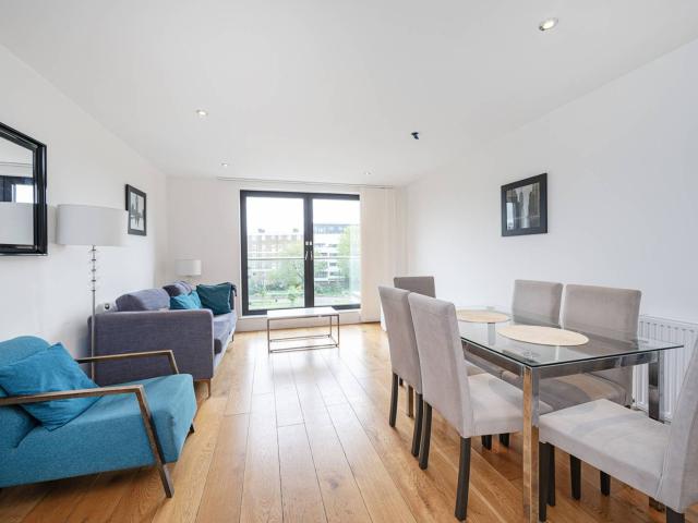 apartment in Axio Way