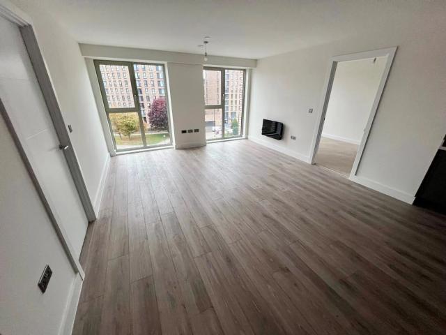 apartment in Boulevard Plaza Bristol Street