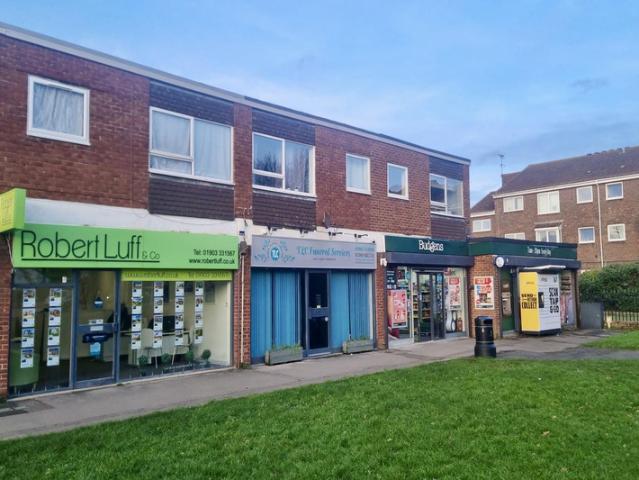 apartment in Boxgrove Parade, Goring by Sea