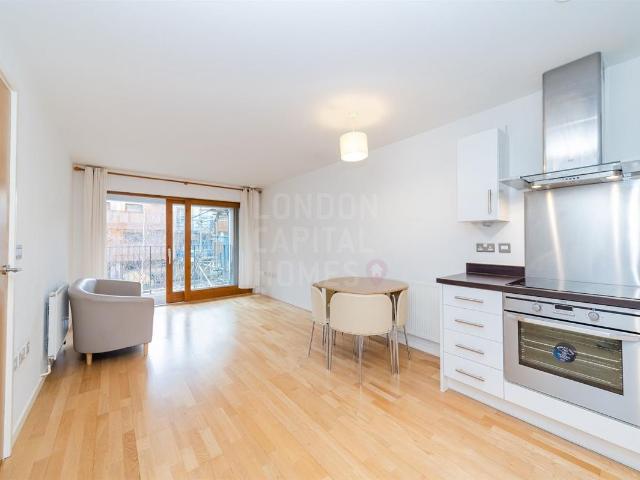 apartment in Bolanachi Building, Spa Road, London