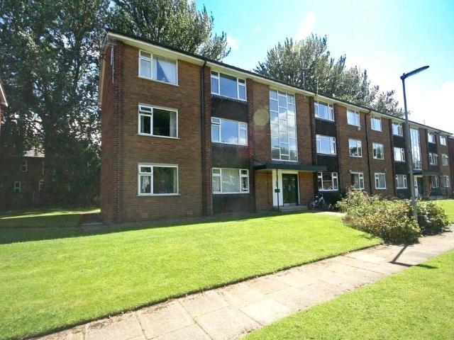 apartment in Barlow Moor Court, Didsbury, Manchester, M20 2UX