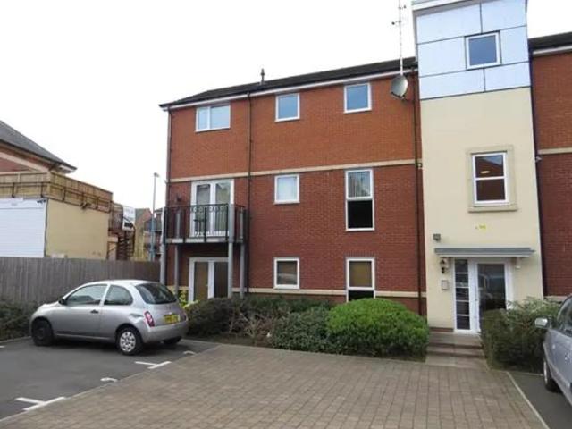 apartment in Barrett Street