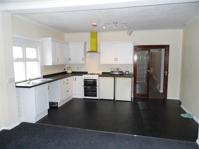 apartment in Betterton Road, Rainham, Essex, RM13 8NA