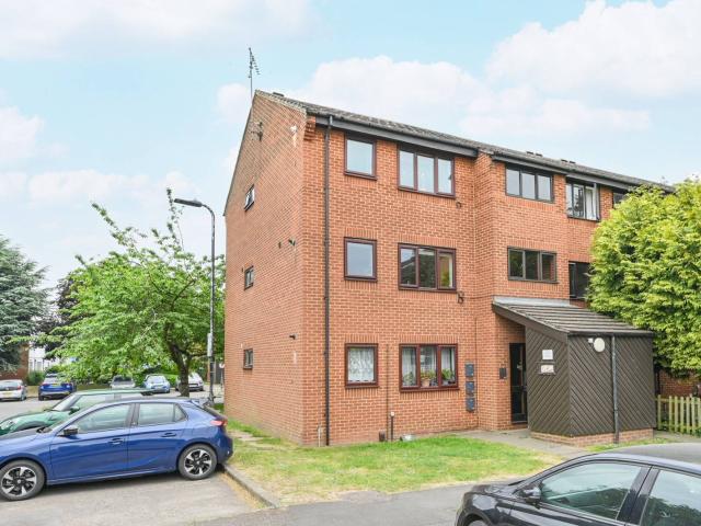 apartment in Beardsley Way