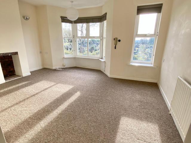 apartment in Beaufort Road
