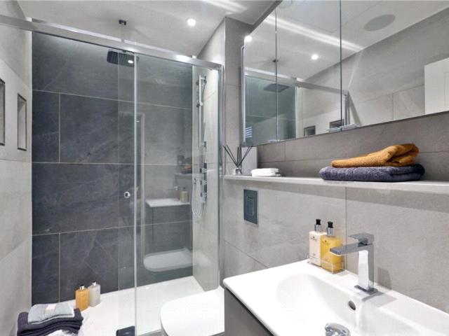 apartment in Bell Yard, Holborn, London WC2A 2JR