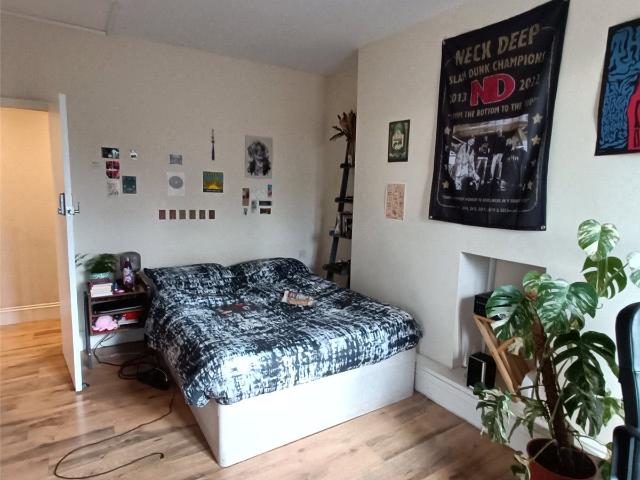 apartment in Besant House, Boundary Road, London NW8 0HX