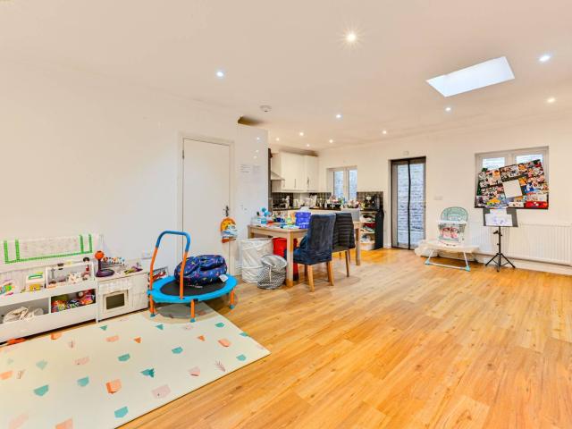 apartment in Bishops road