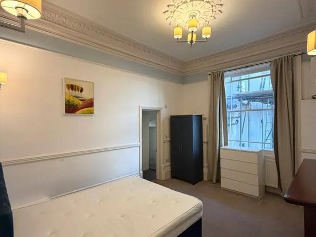 apartment in Brunswick Place, Hove