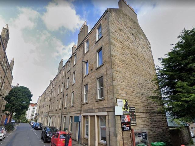 apartment in Brunswick Road