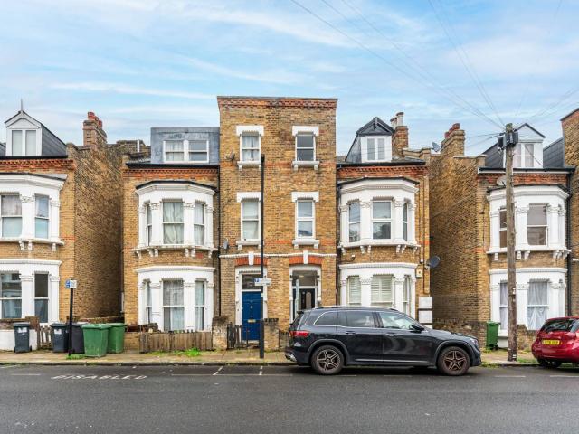 apartment in Brailsford Road