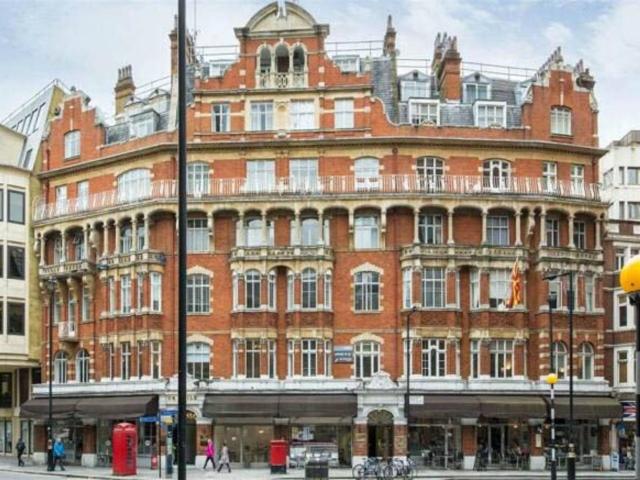 apartment in Buckingham Gate