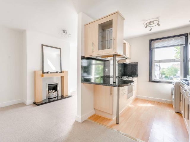 apartment in Burlington Road