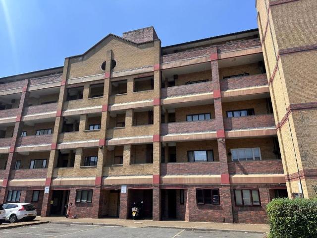 apartment in Galliard Court, Baronson Gardens, Northampton, NN1 4NU