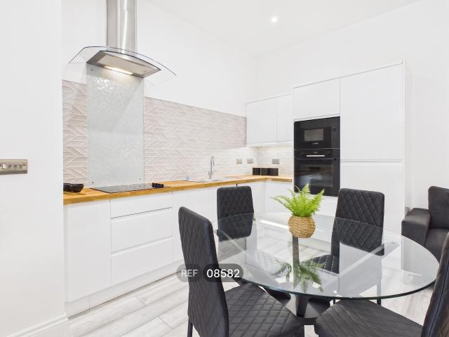 apartment in Apartment 13, 13 25 George Street, Hull, HU1 3BA
