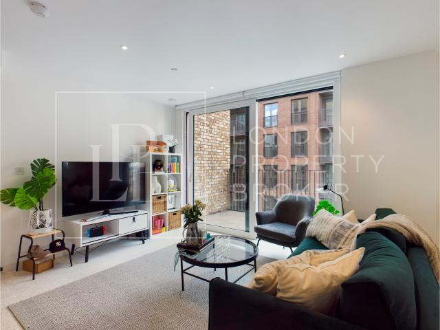 Apartment in Georgette Apartments, Silk District, Whitechapel, E1