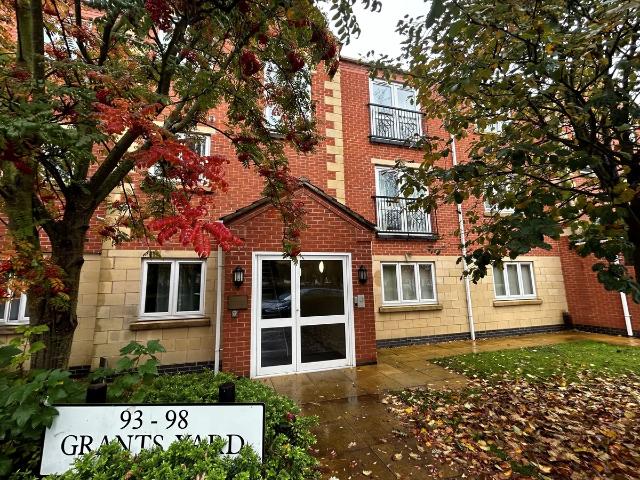 apartment in Grants Yard, DE14 1BY