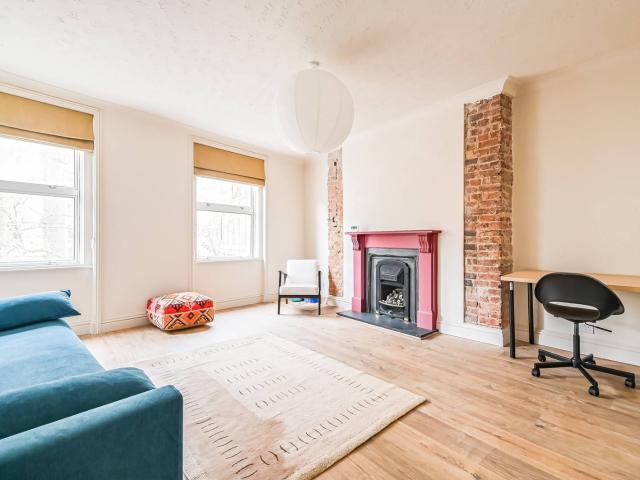 apartment in Gray's Inn Road