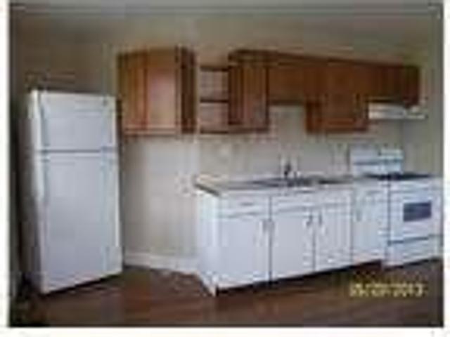 Apartment in great location. Pet OK!