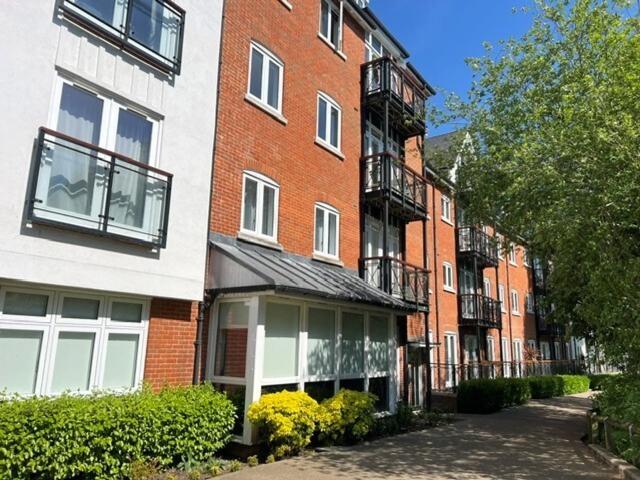 apartment in Great Stour Mews Canterbury