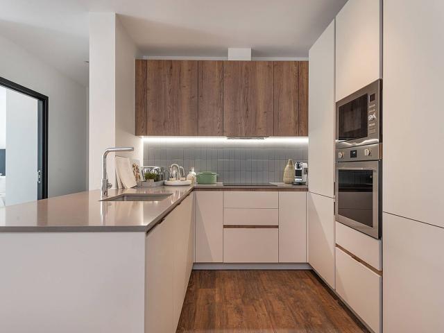 apartment in Greenford Quay