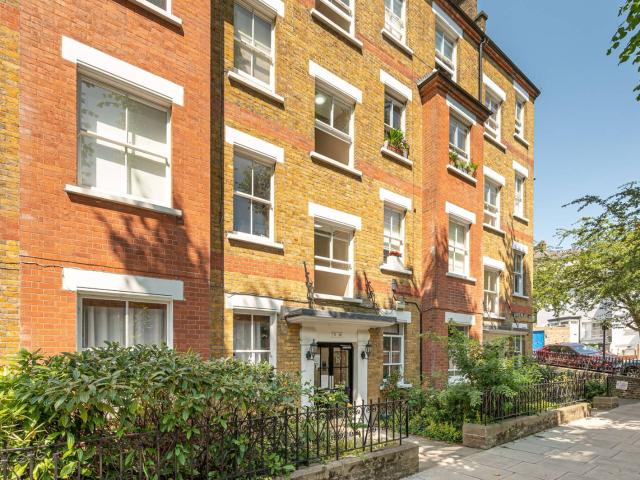 apartment in Grove Place
