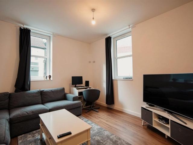 apartment in Dongola Avenue, Bristol