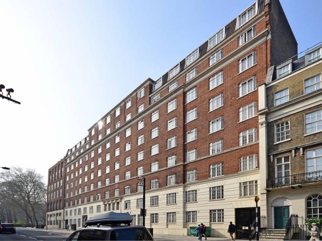 apartment in Endsleigh Court