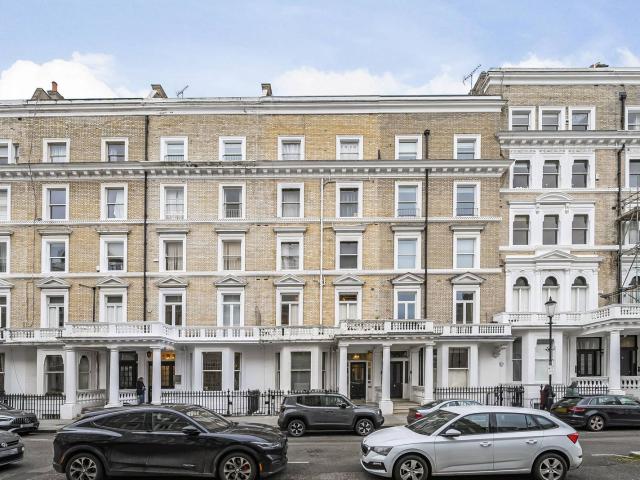 apartment in Elvaston Place