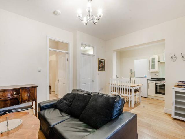 apartment in Elvaston Place