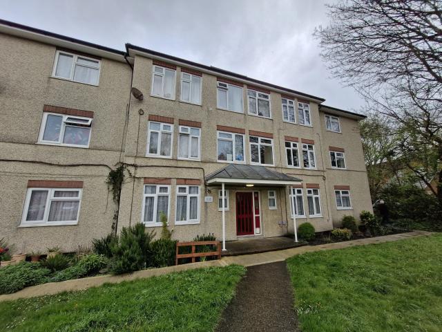 apartment in Eyres Way Salisbury